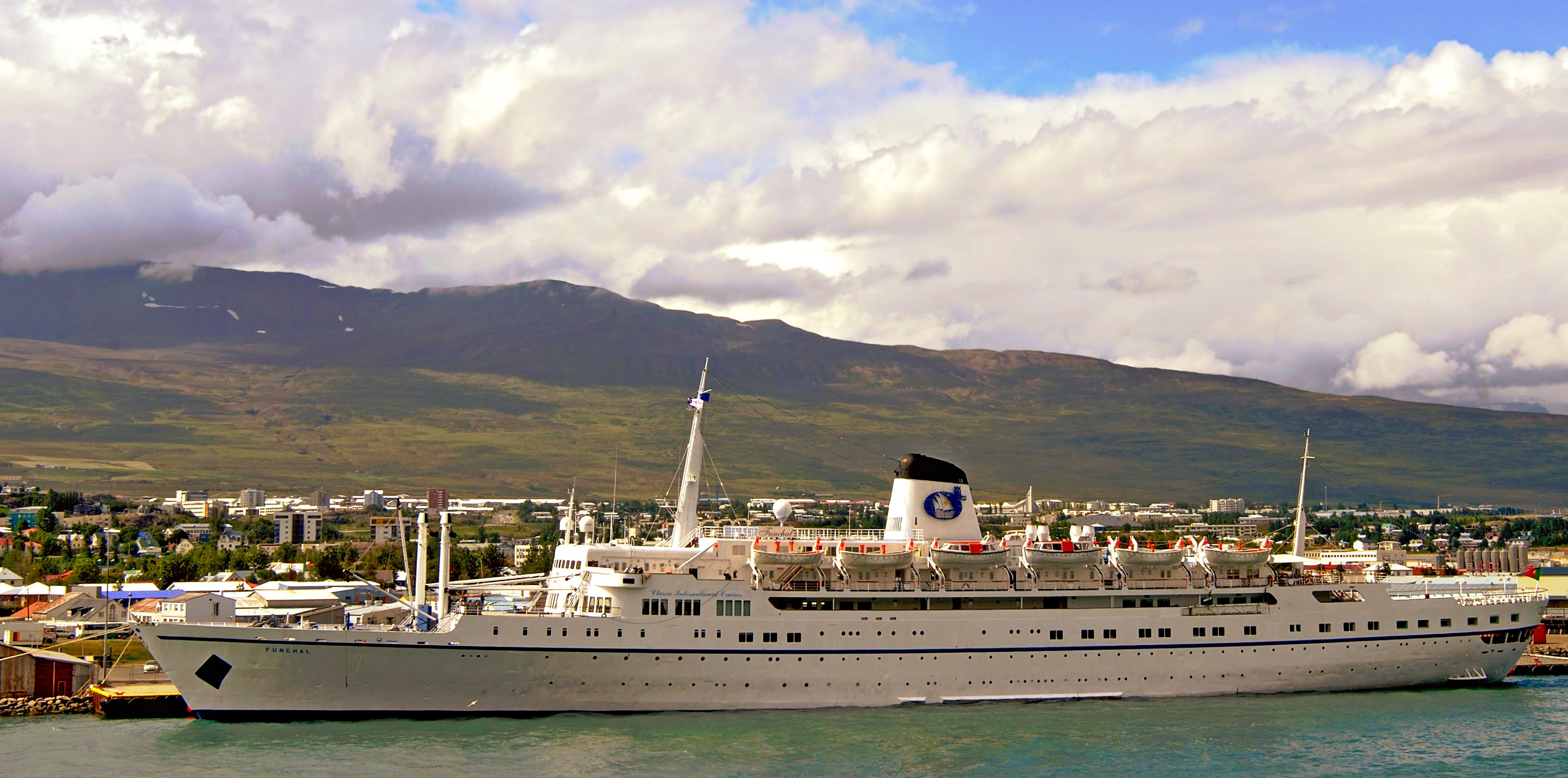 How Old is the Oldest Cruise Ship? | Cruise Ship Interiors Europe